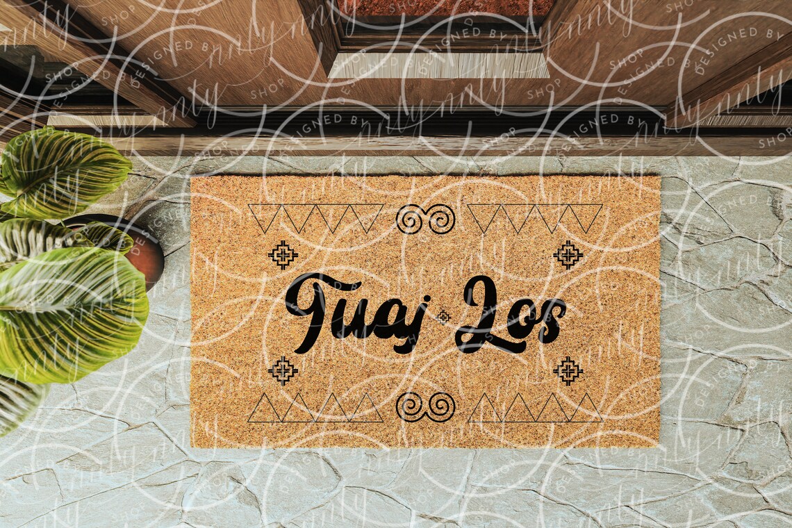 Tuaj Los Outdoor Mat, Hmong-inspired Welcome Outside Doormat, Best ...