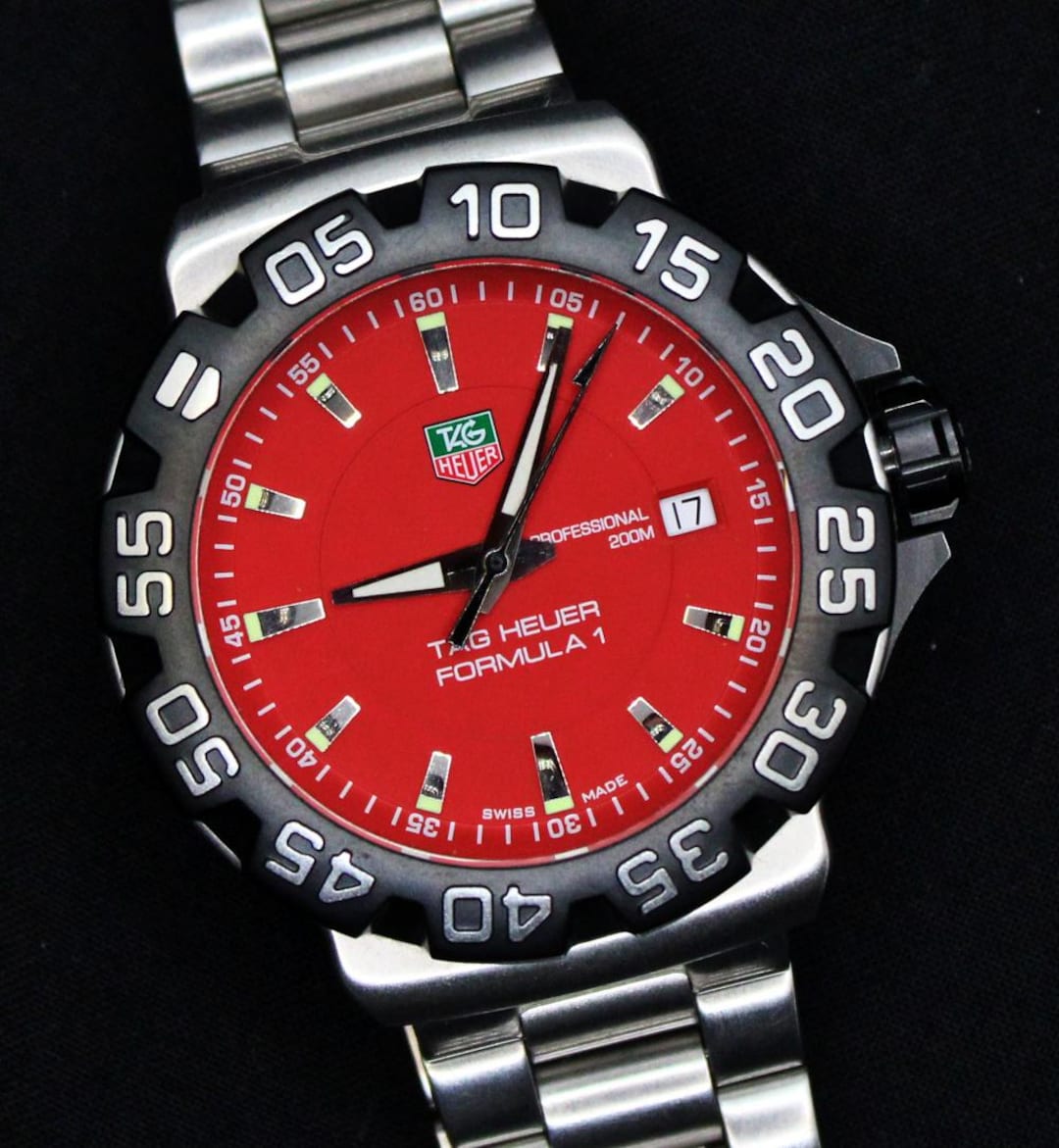 TAG Heuer Formula 1 Quartz Ref.wah1112 Professional 200m Swiss Red ...