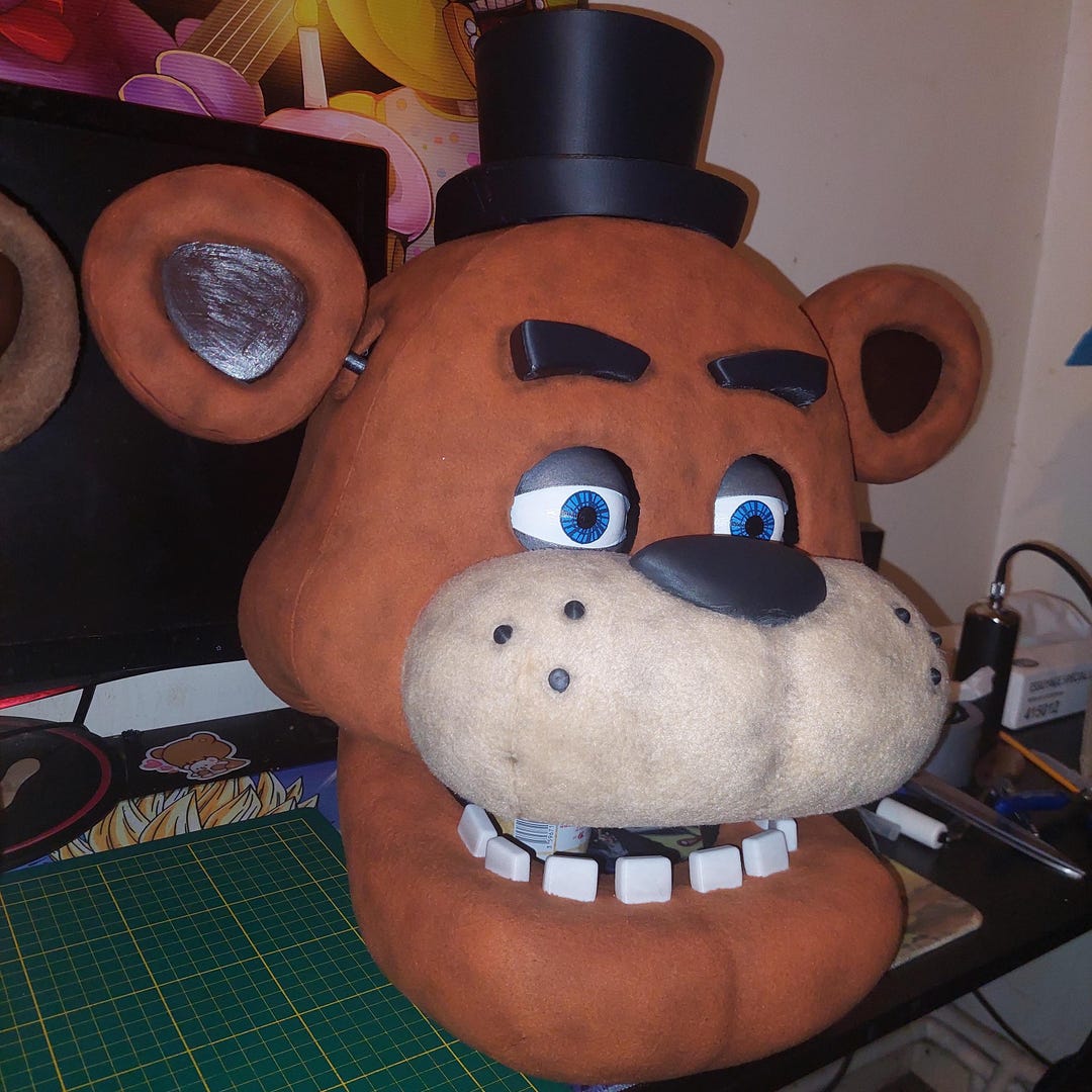 Freddy Fazbear Cosplay Head (Movie Version) - Etsy España
