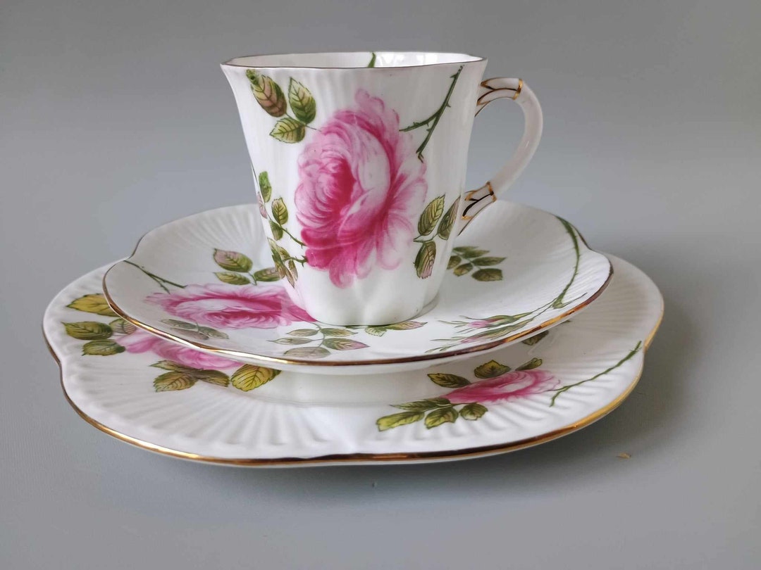 RARE Shelley Rambler Rose With Gold 367 SET Trio of Coffee Cup & Saucer ...