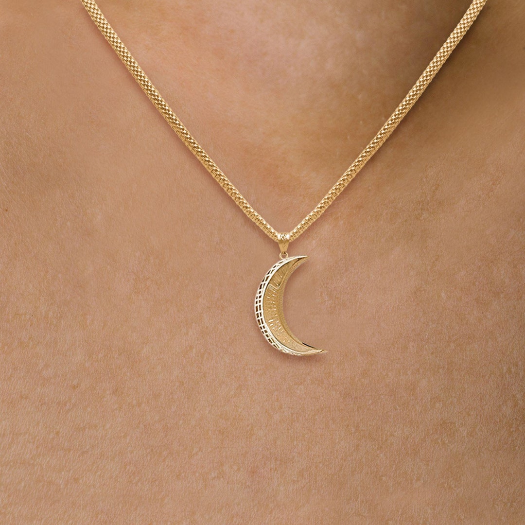 14K Gold Crescent Moon Pendant, Handmade Celestial Jewelry - Etsy
