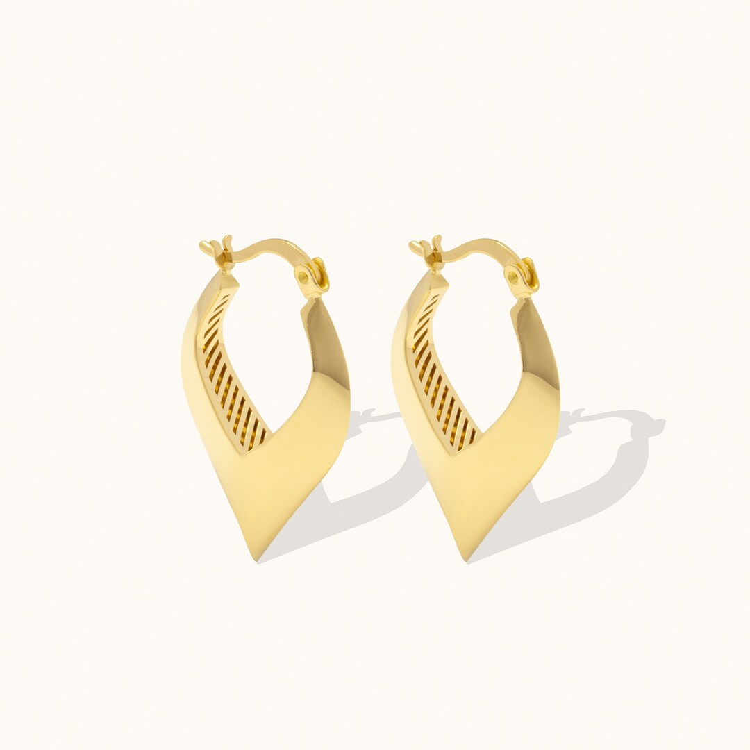 14K Gold V-shaped Hoop Earrings: Handmade Minimalist Jewelry - Etsy