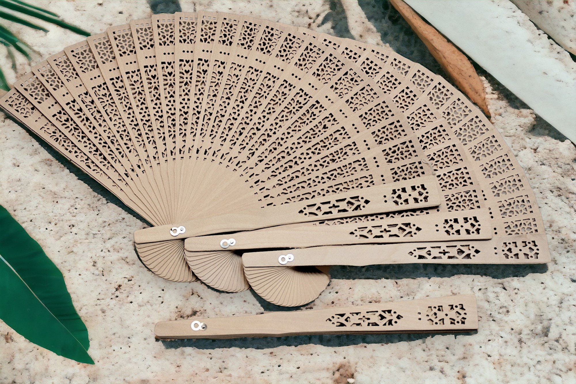 Unique hand fans store