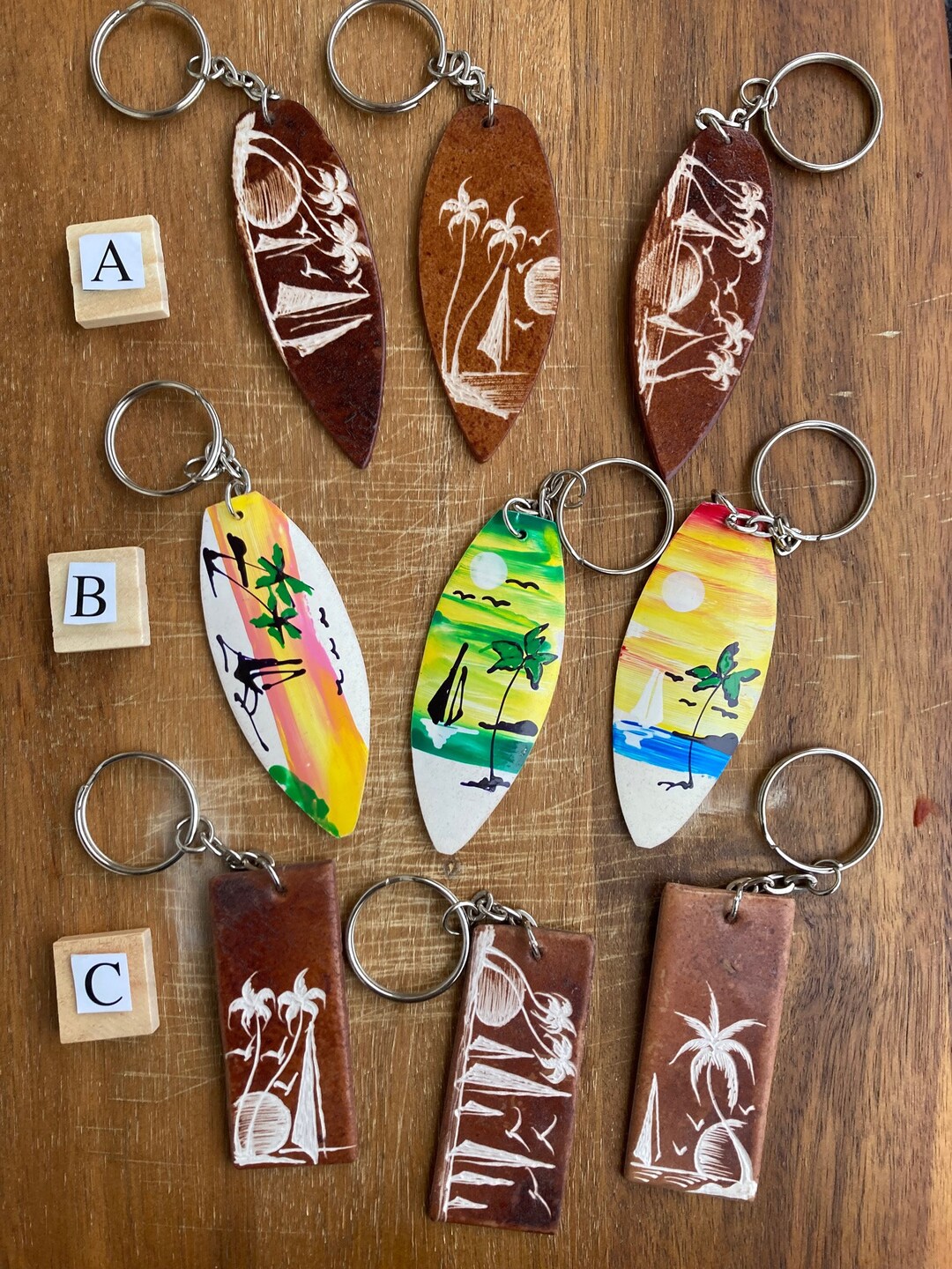 60 X Vintage Retro Antigua Sunset Palm Boho Surfer Surfboard Keyrings ...