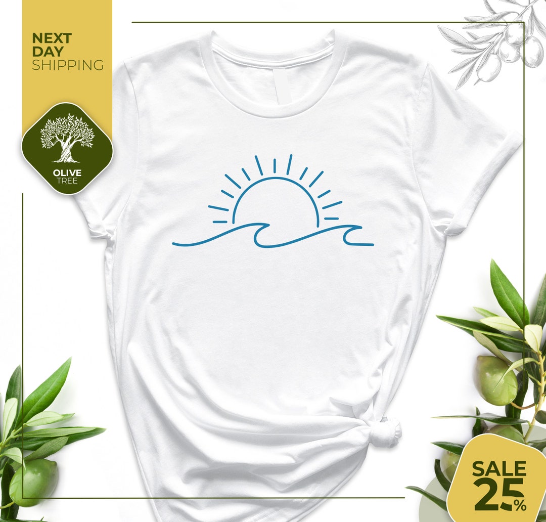 Sunset Rays Wavy Shirt | Sun Shirt | Retro Sunshine Shirt | Sun Rays ...