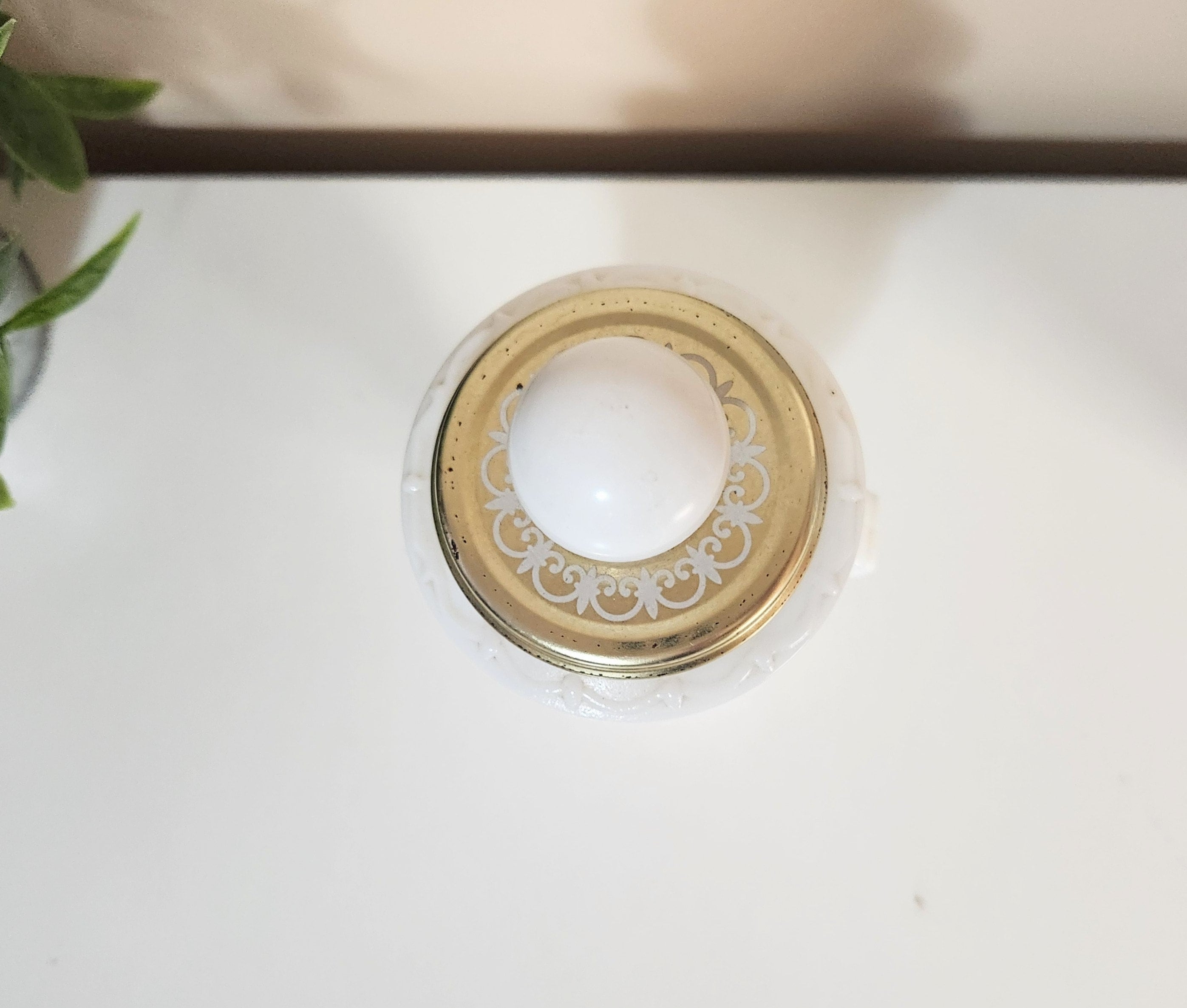 Vintage Milk Glass Perfume Cologne Bottle Screw on Lid / Cap - Vanity ...