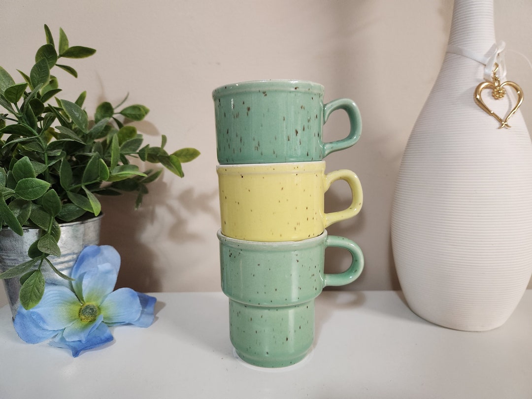 Vintage Japan Pastel Speckled Stacking Nesting Mug Set of 3 Coffee Cups ...