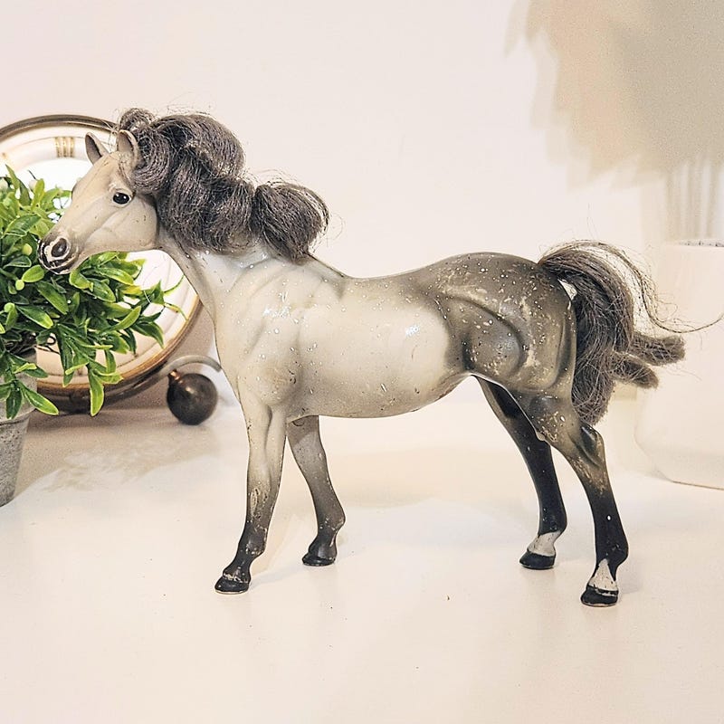 Marchon Horse - Etsy