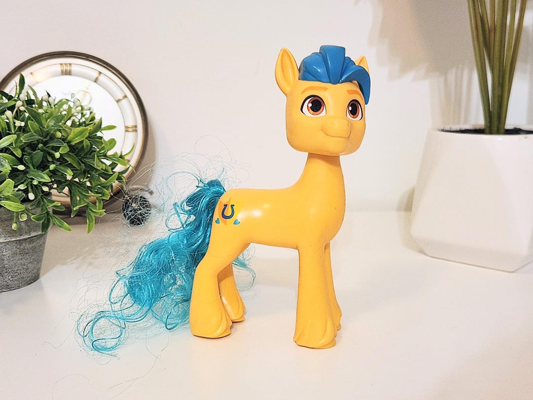 MLP Shining Adventures Hitch Trailblazer 6.5" My Little Pony New ...