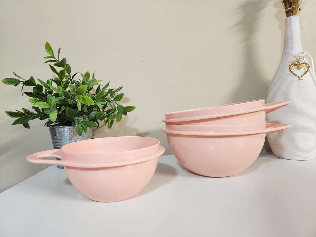 Vintage Pink Tupperware Measuring Bowl Set of 3 - 6 Cup/1.4 L & 600 ML ...