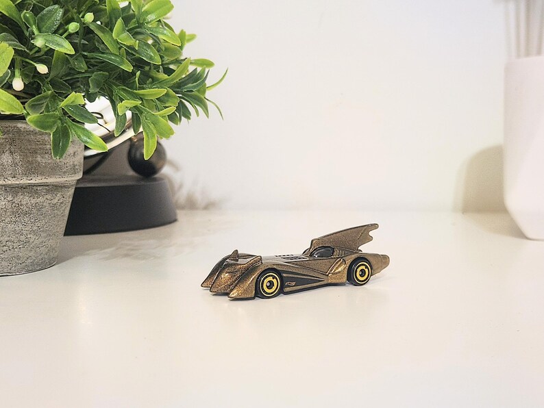 Hot Wheels Batman the Brave and the Bold Batmobile - Gold Mattel ...