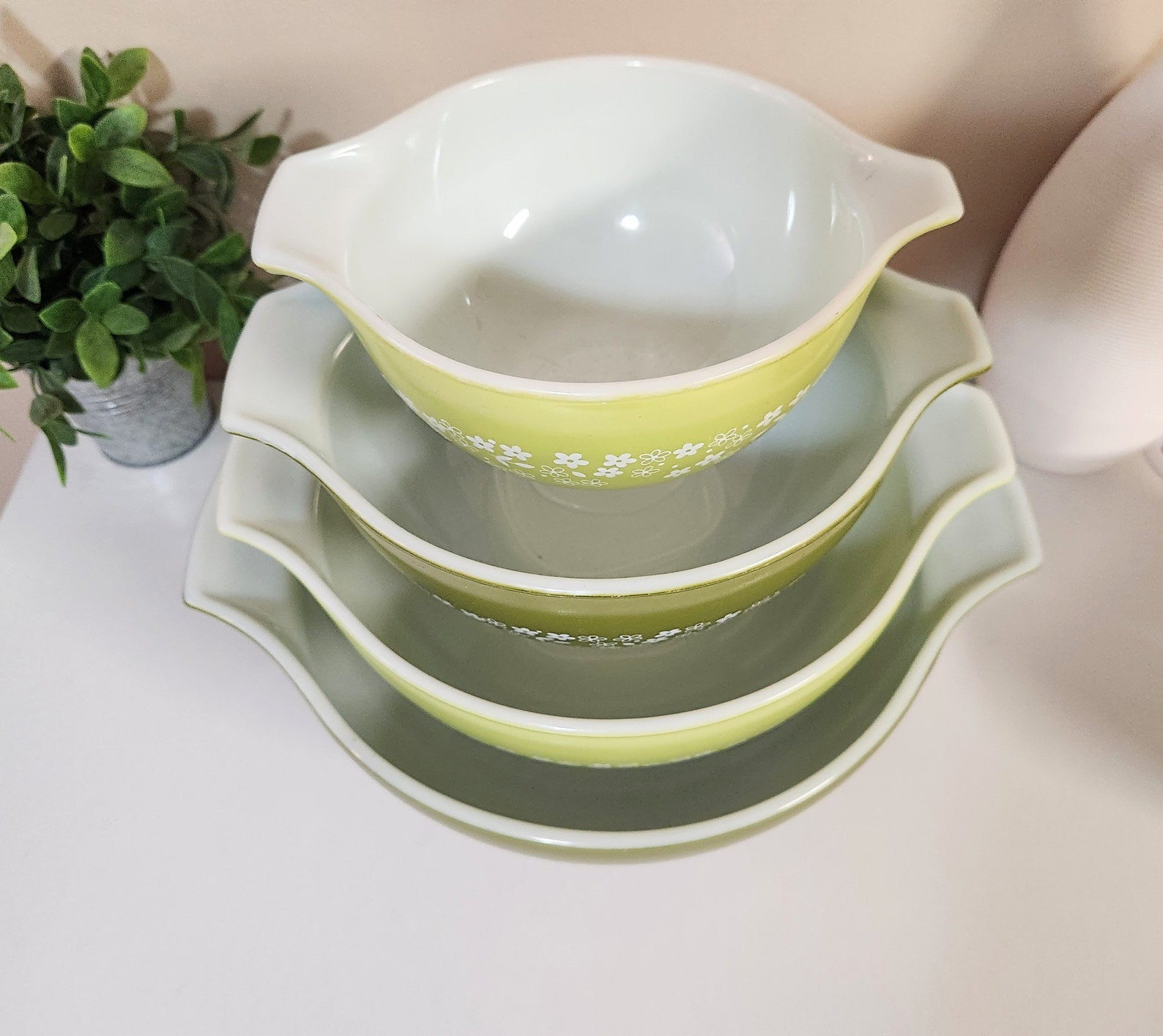 Vintage Pyrex Crazy Daisy Spring Blossom Cinderella Mixing Bowls Set ...