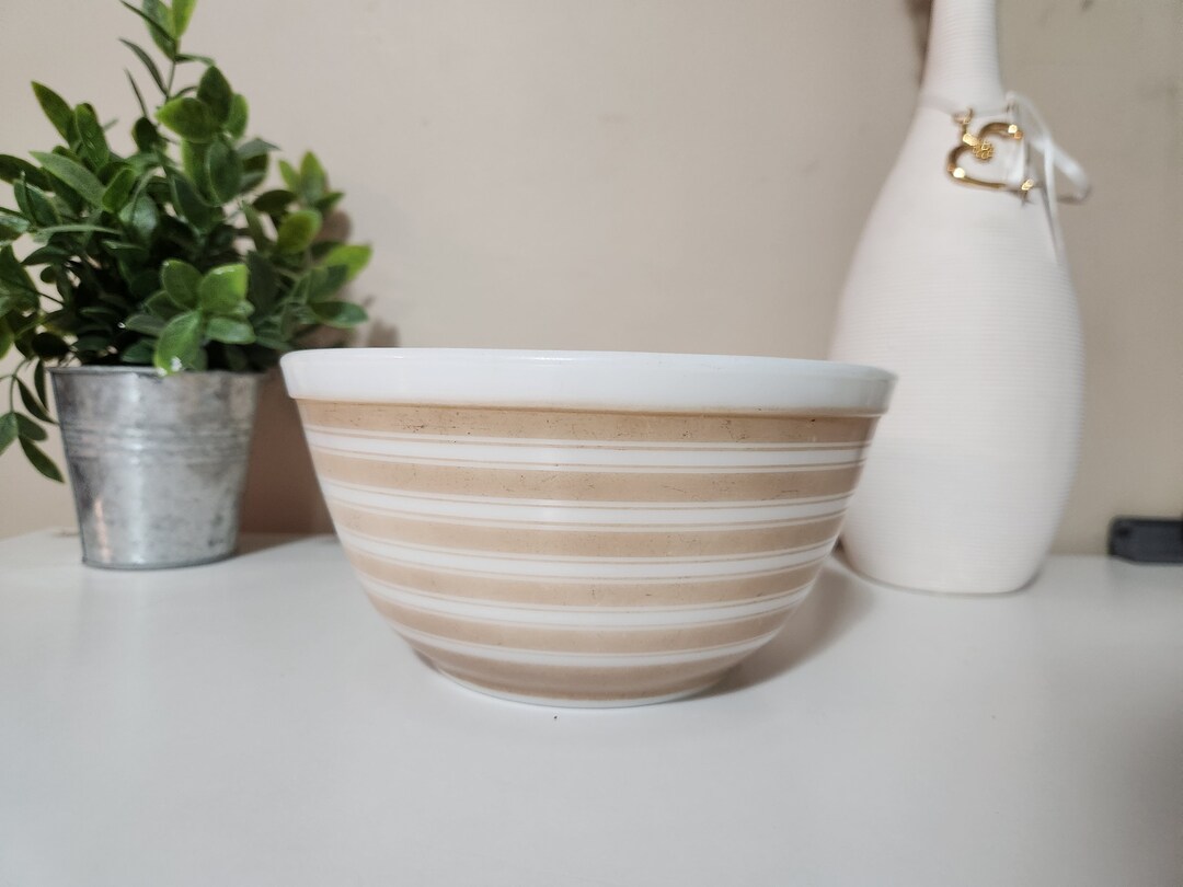 Rare Vintage Pyrex Sandalwood Stripe 402 Mixing Bowl 1 1/2 Quart ...