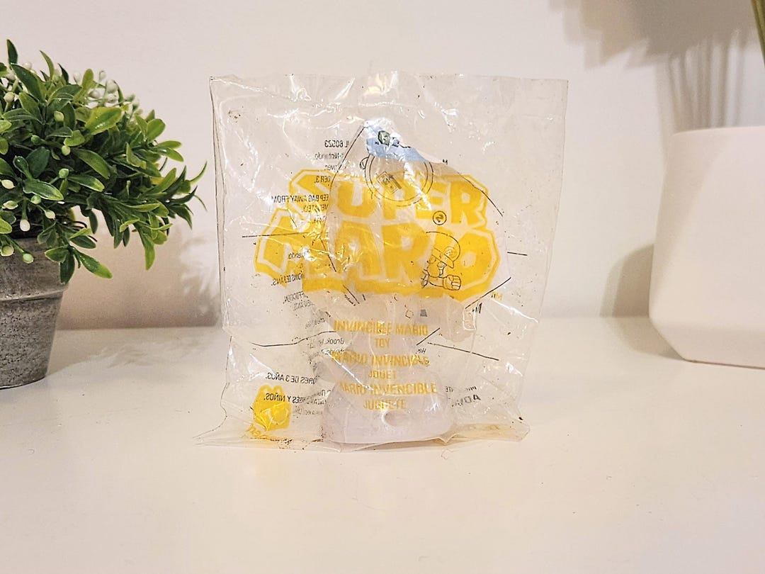 Super Mario LED "invisible Mario" Kids Collectible Mcdonalds Happy Meal ...