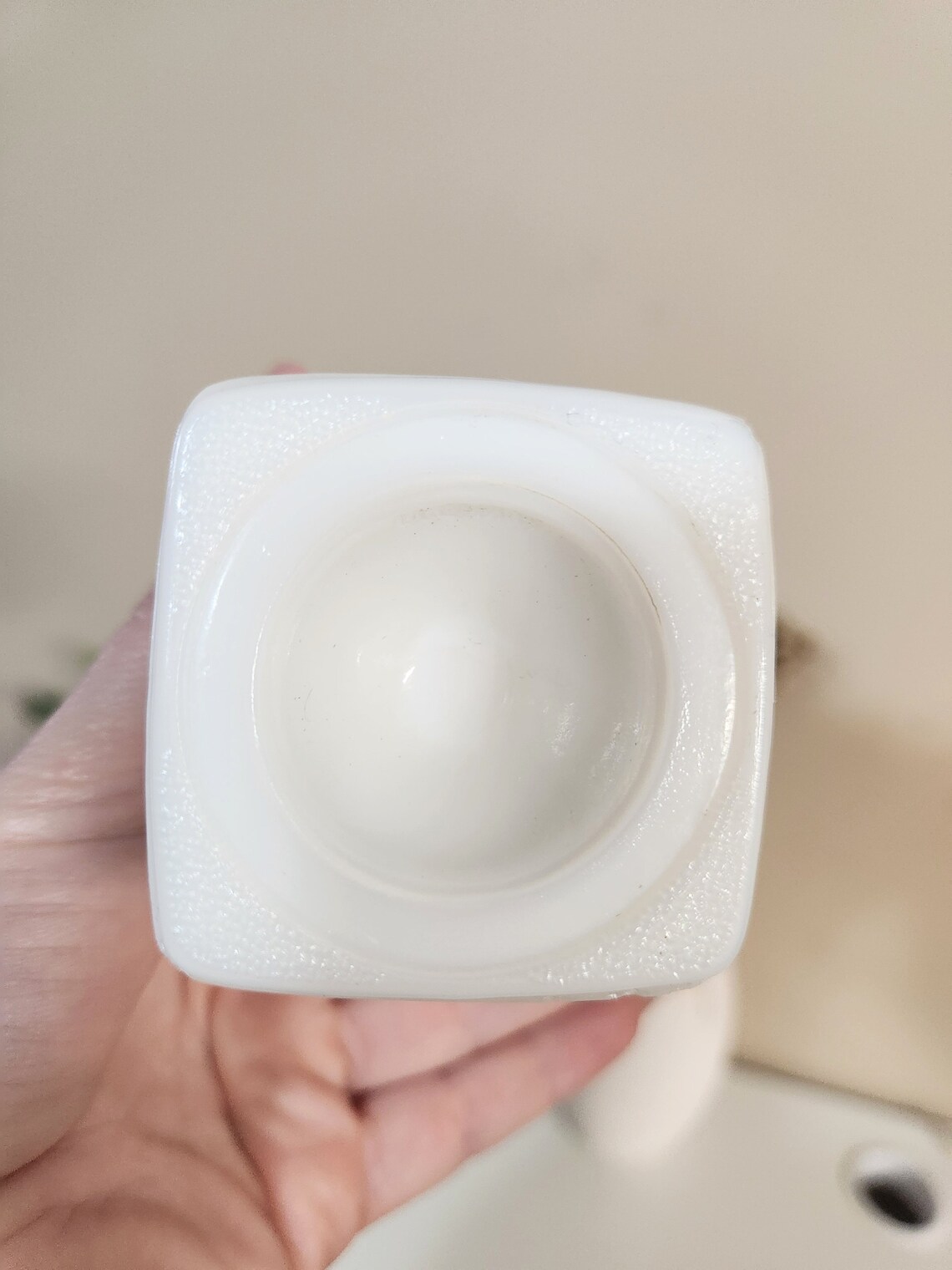 Vintage Milk Glass Perfume Cologne Bottle Screw on Lid / Cap Vanity ...