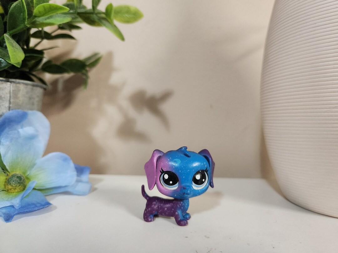 Littlest Pet Shop Lps COSMIC Dachshund Dog Planemo #3-31 LPS Purple ...