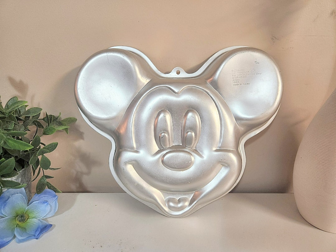Wilton Disney Mickey Mouse Face Cake Pan 2105-8310 Baking Mold 1993 ...