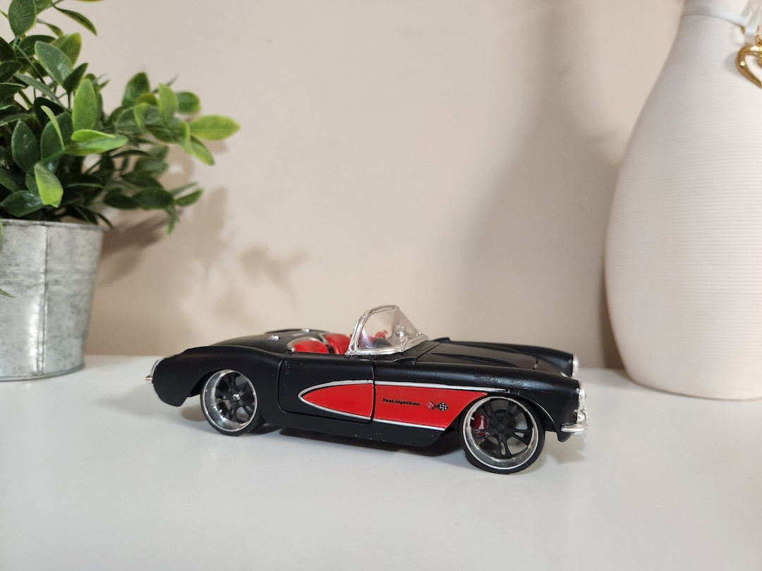 Burago 1957 Chevrolet Corvette Convertible 1:18 Diecast 2000 - Etsy