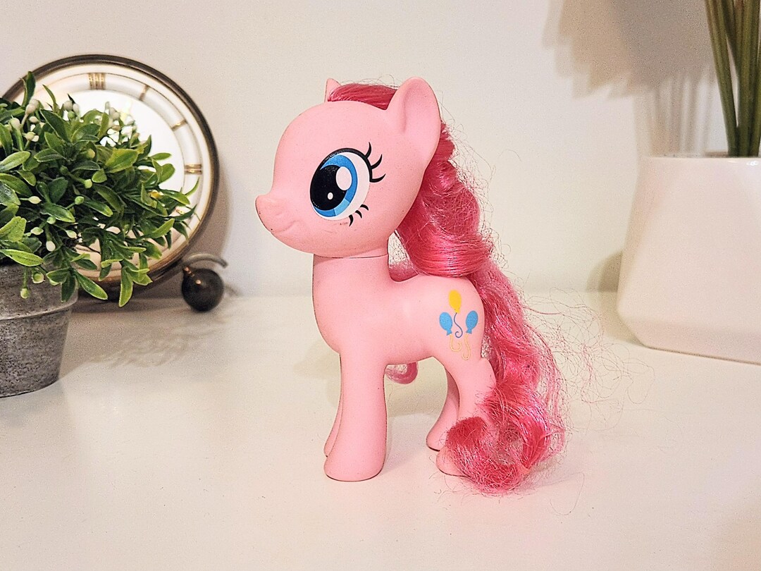 My Little Pony Pinkie Pie 6" Action Figure- 2016 MLP G4 Birthday ...