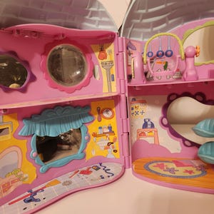 Littlest Pet Shop Gym Playset LPS Tail Waggin Fitness Center/house - Etsy