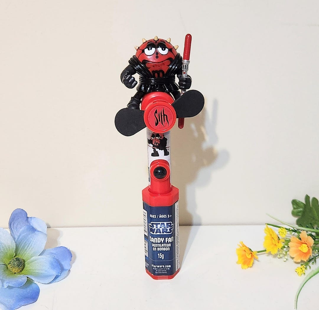 M&M Star Wars Darth Vader Candy Fan Lightsaber Wand-collectible Vintage ...