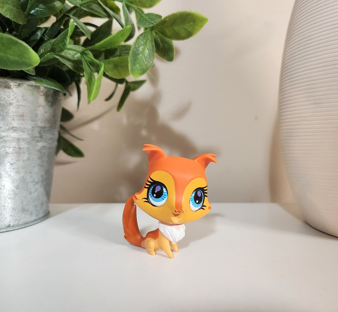 Authentic Littlest Pet Shop Orange Collie Dog Blue Eyes #2742 - Hasbro ...