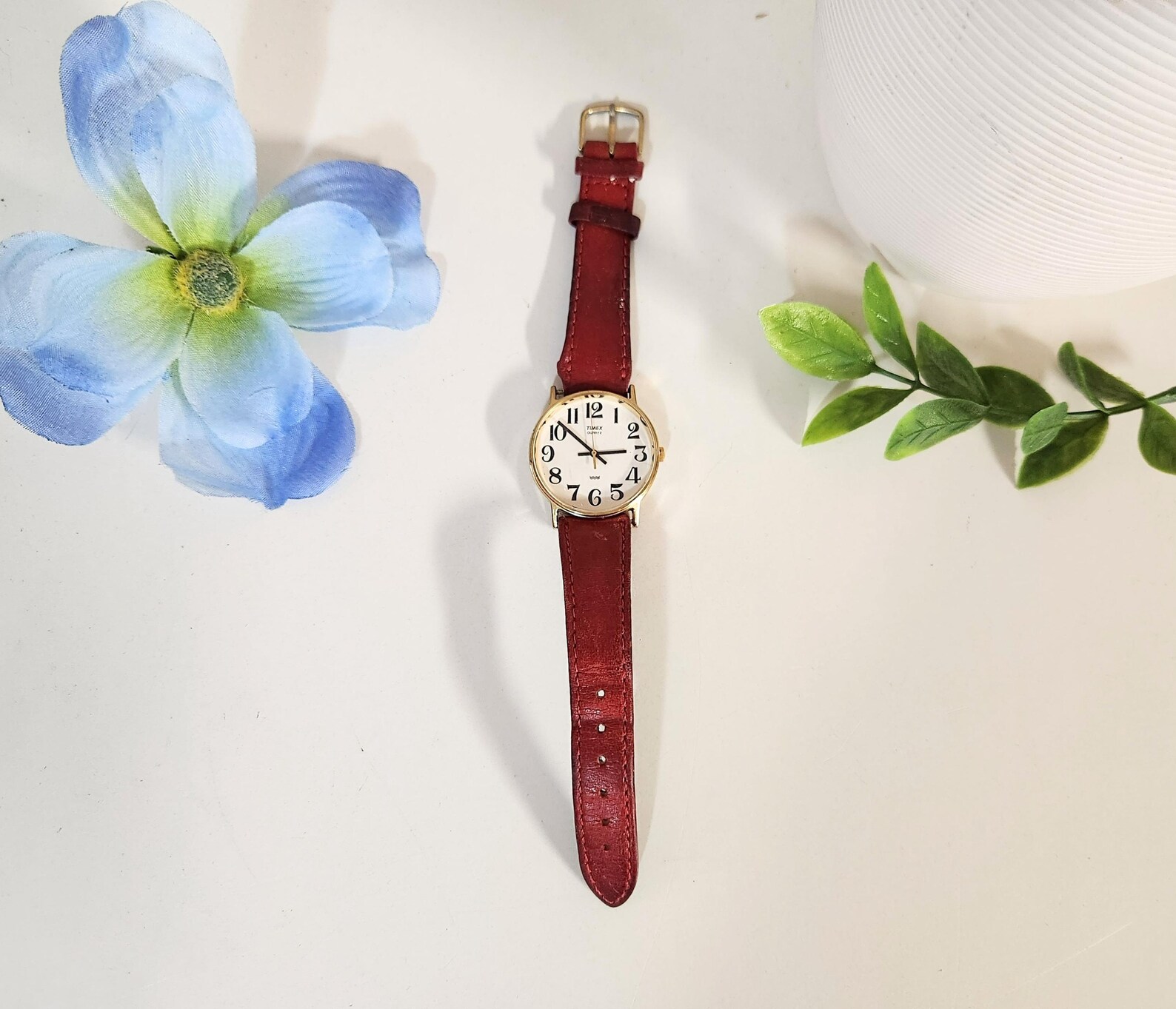 Vintage Retro Timex Watch Red Genuine Leather Large Round Gold-tone ...