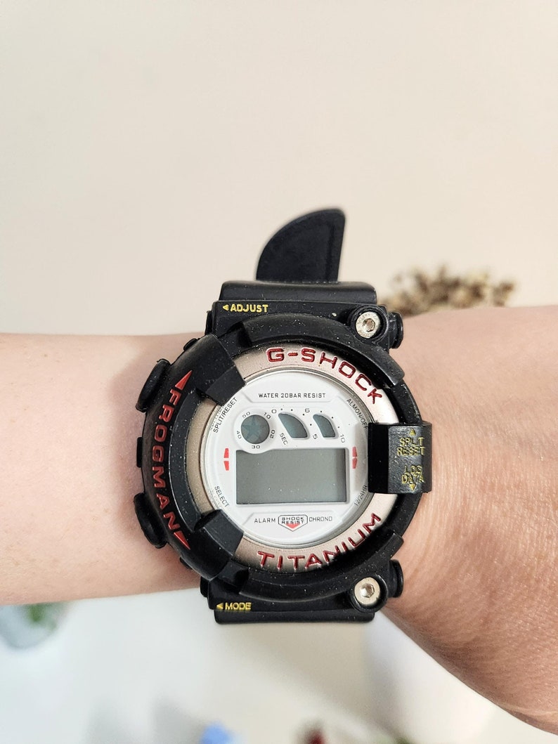 Casio G-shock Frogman Men's Watch Black Water & Shock Resistant Digital ...