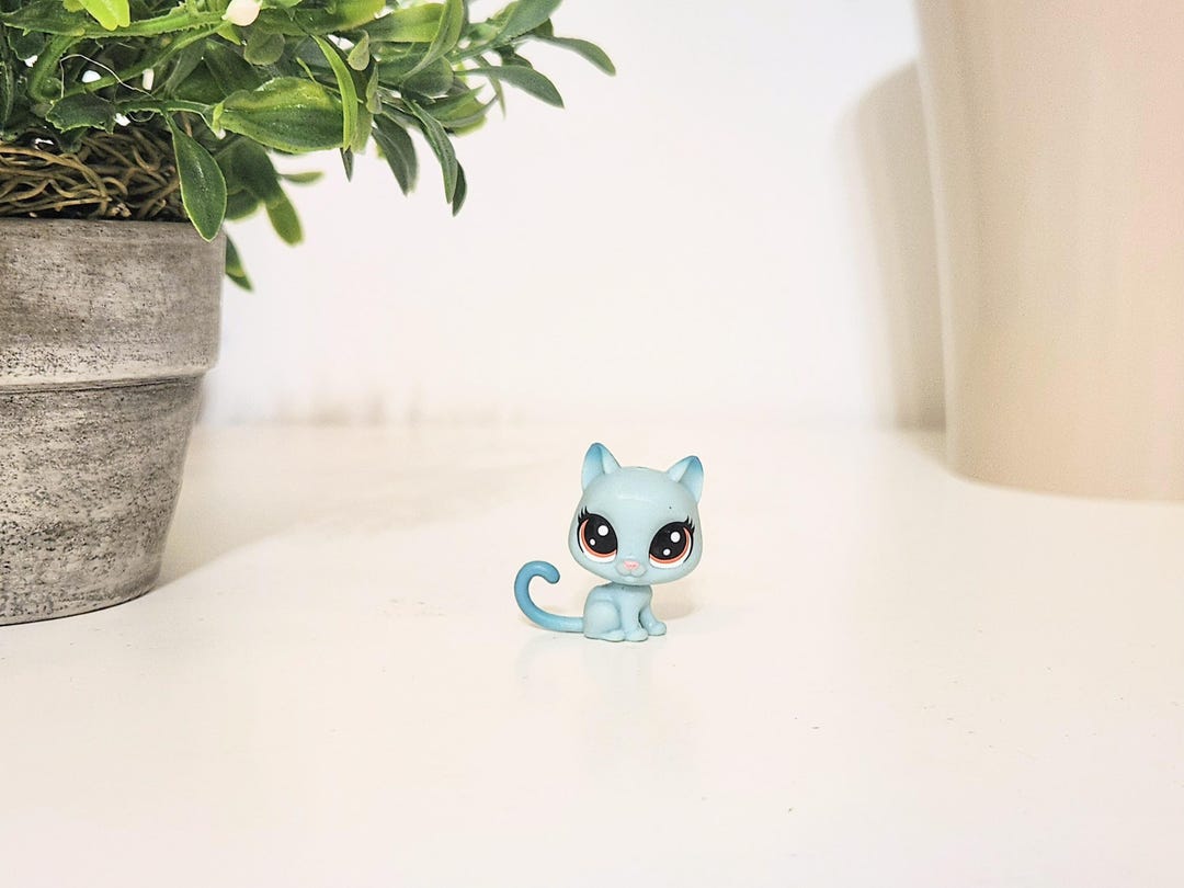 LPS Fluffy Catson #1-96 Blue Cat Generation 6 Mini Littlest Pet Shop ...