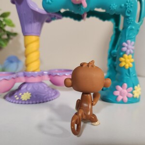 Littlest Pet Shop Twirlaround Treehouse Push & Play Tree House #2 W ...