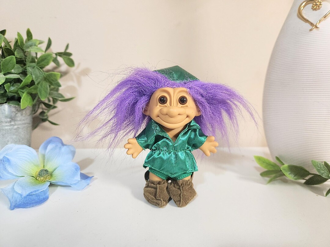 Vintage Robin Hood Troll Doll Purple Hair Story Book Russ Berrie 5 ...