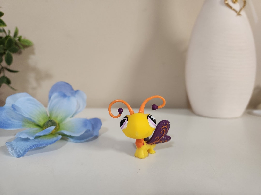 Littlest Pet Shop #801 Butterfly Dragonfly Yellow With Purple Wings ...