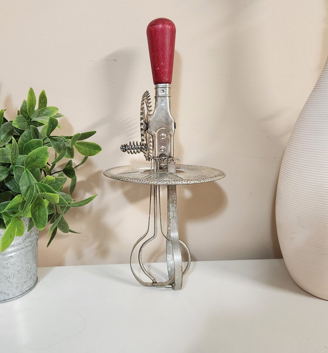Vintage A&J Red Handle Mixer Egg Beater for Jar, Measuring Cup or Bowl ...