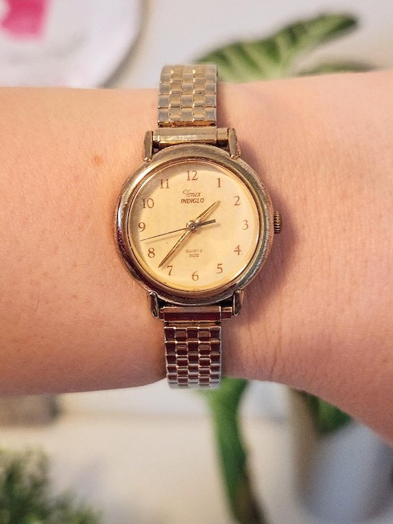 Vintage Timex Indiglo Women's Gold-Tone Flex Band Wri… - Gem