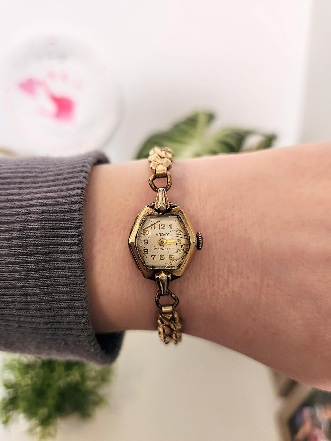 Vintage Arday 17 Jewels Swiss Mechanical Wind-up Wrist Watch Gold ...