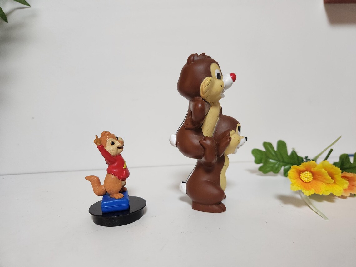 Vintage Chip/dale Chipmunk Figures Set of 2- Alvin & the Chipmunks Chip ...