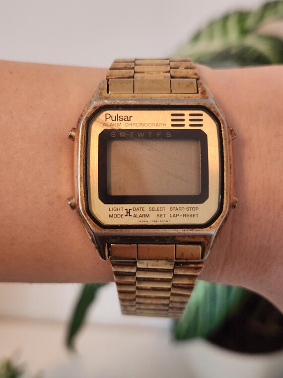 Vintage Pulsar Alarm Chronograph Digital Wrist Watch … - Gem