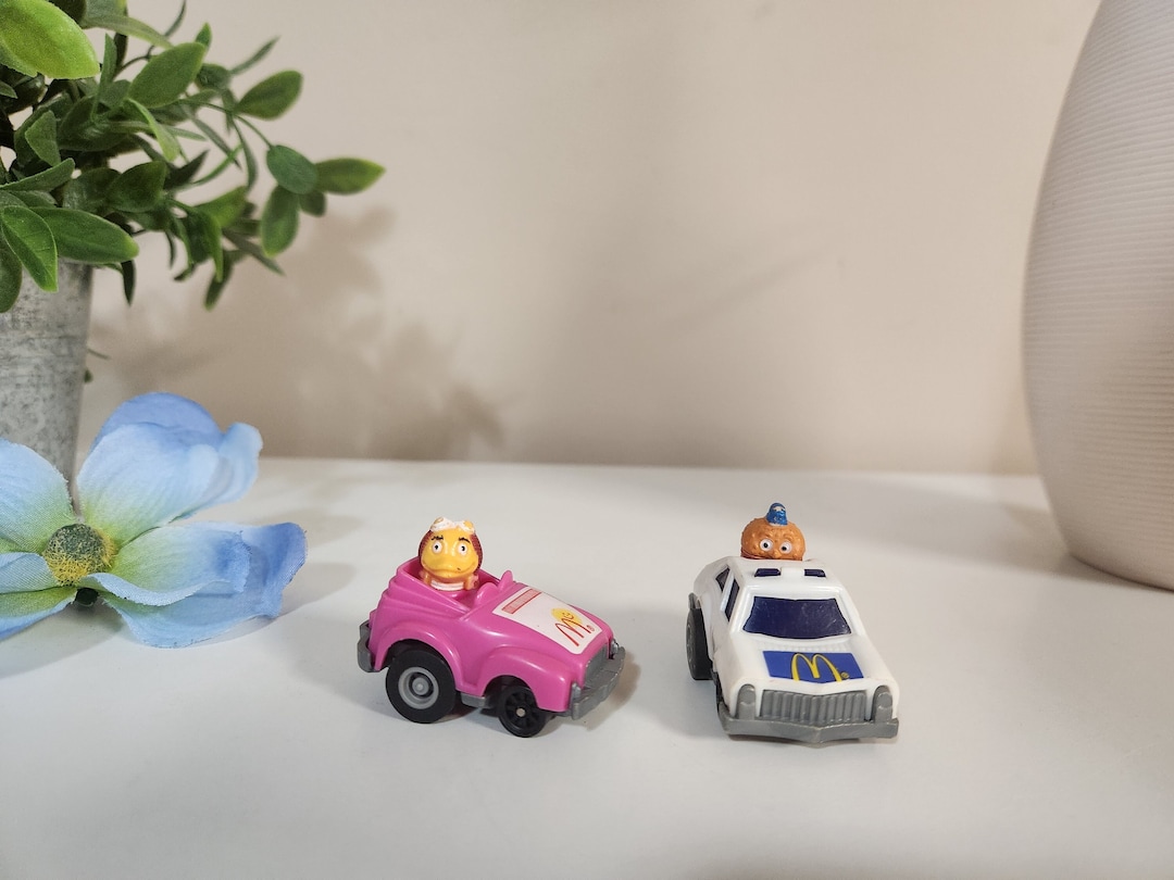 1985 Mcdonald's Fast Macs Lot - Birdie Character Pink Pull Back Toy ...