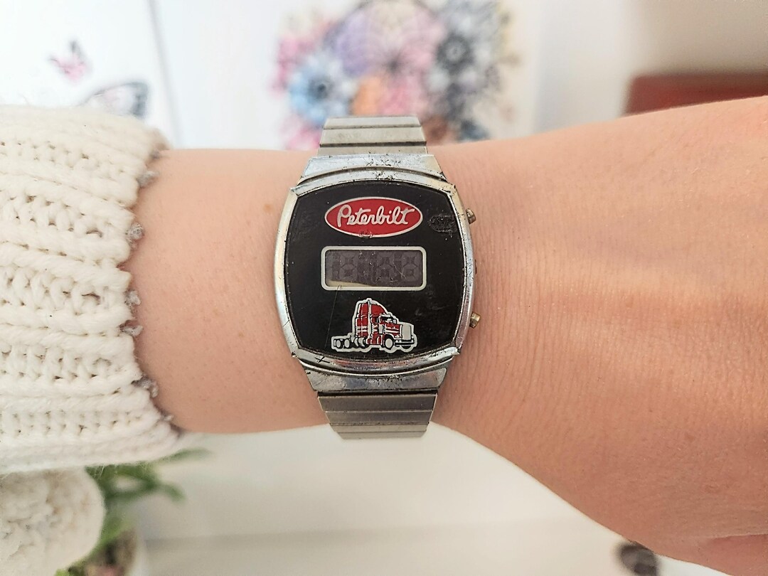 Vintage Peterbilt Trucking for America Digital Watch Black Dial Red ...