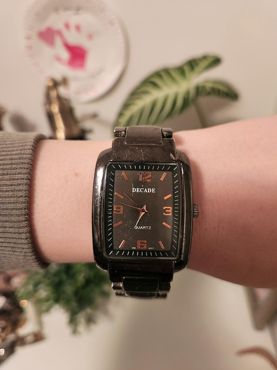 Vintage Men's Decade Wrist Watch Gent's Bracelet Quartz Wristwatch ...