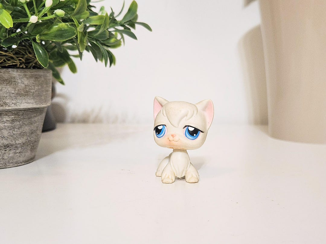 LPS #9 White Angora Cat, Blue Eyes Authentic Vintage Littlest Pet Shop ...