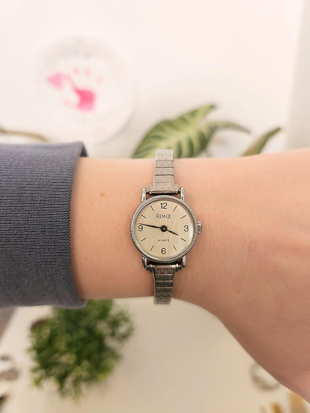 Vintage Remex Watch Silver Speidel Elastic Stretch Band Ladies Retro ...