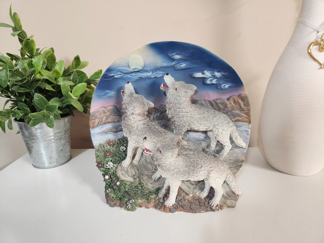 Vintage 3D Wolf Collectible Plate *heavy* Howling Wolves Family / Wolf ...