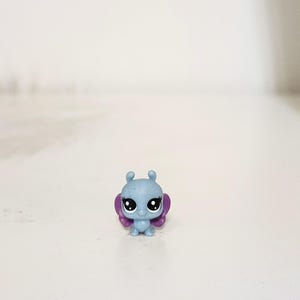 LPS #2-69 Teensy Butterfly "lulu Butterwings" Blue Purple Wings ...