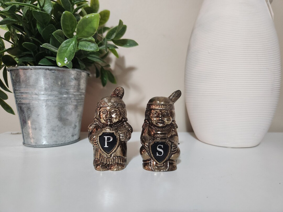 Vintage Native American Salt & Pepper Shakers Made in Hong Kong Silver ...