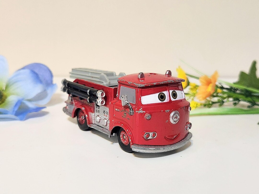 Disney Pixar Cars Fire Truck-radiator Springs Red Engine Kids/boys ...