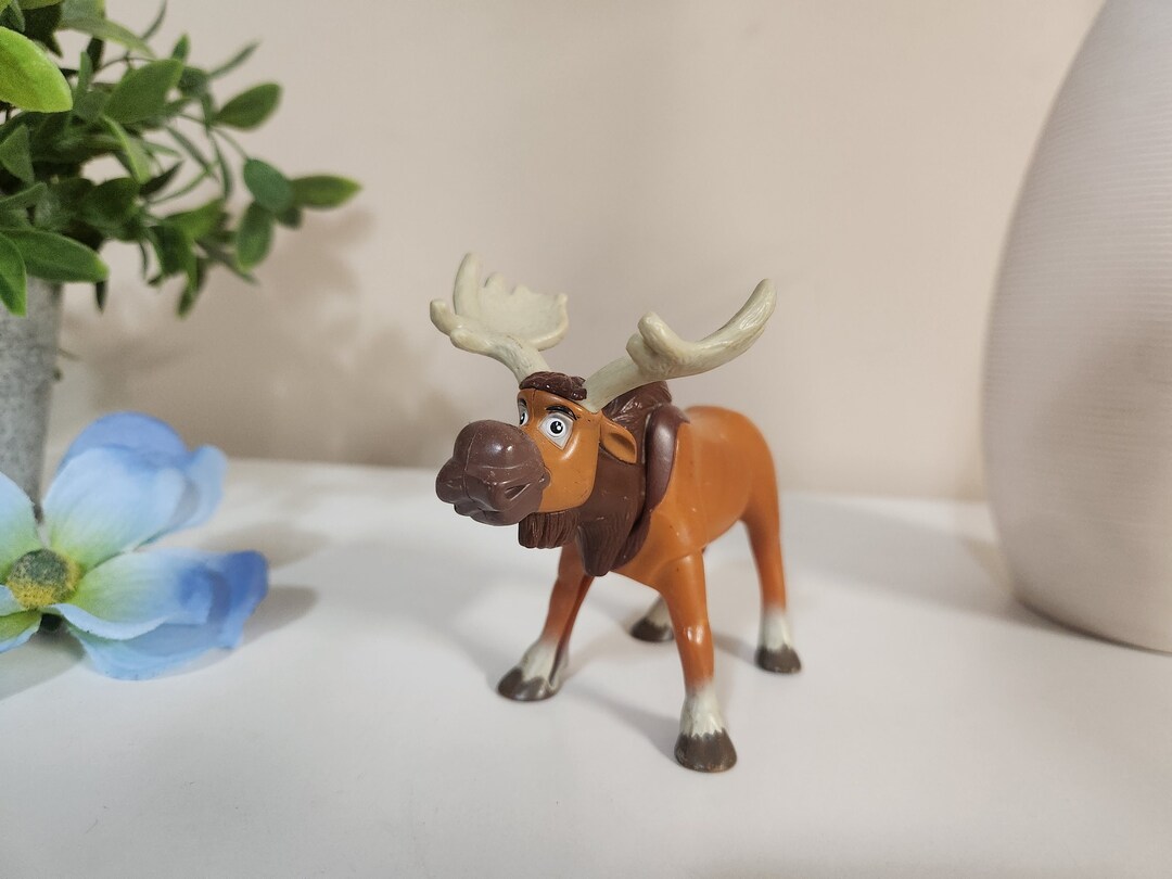 Brother Bear Tuke the Moose Bobble Head Figure 2003 Mcdonald's Happy ...