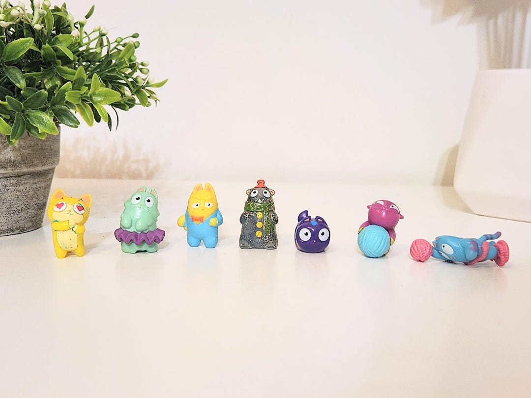 Hasbro Lost Kitties Series 2 Lot of 7 Collectible Fun Cat Figurines ...