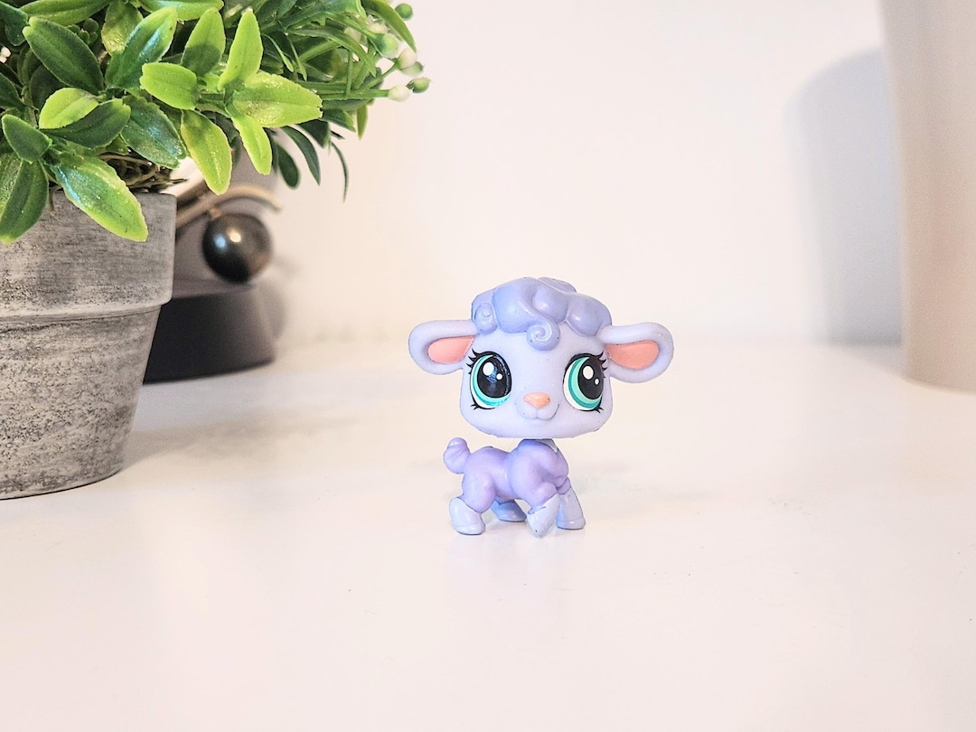 LPS Lamb #190 Livvy Lambton Blue Purple Sheep - Authentic Littlest Pet ...