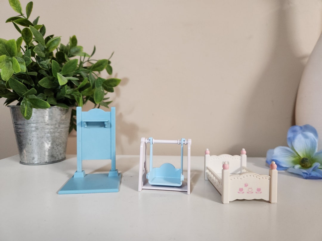 Calico Critters Sylvanian Families Nursery Bedroom Furniture Swing Bed ...